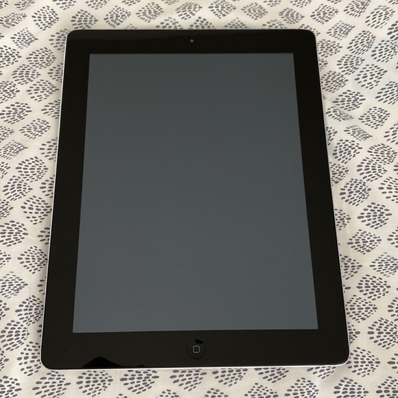 Apple | Tablets & Accessories | Apple Ipad 3rd Generation 22 16g | Poshmark